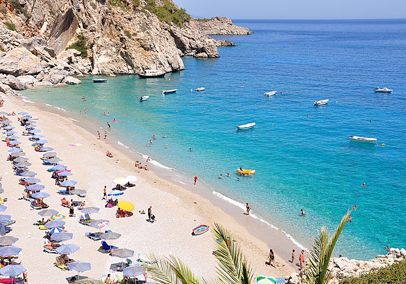 Tips på fina stränder och klippbad i Grekland.